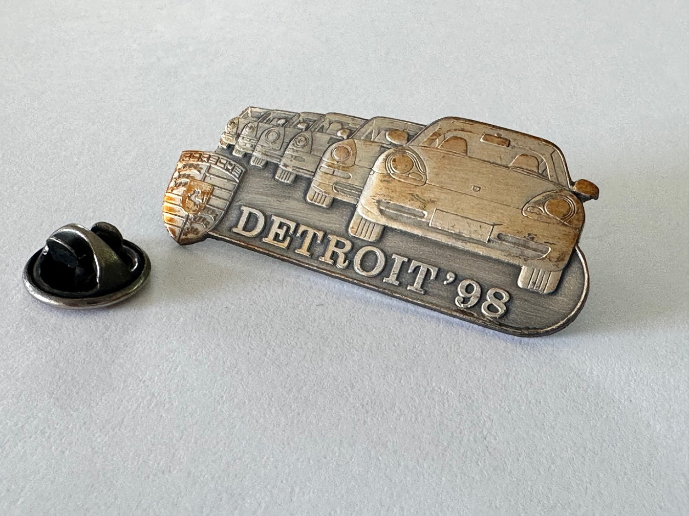 Pin Badge Porsche Detroit '98 – Watercooled Classic